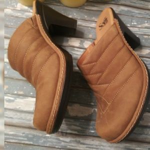 Sofft | Shoes | Nwot Sofft Womens Clogs Mules | Poshmark